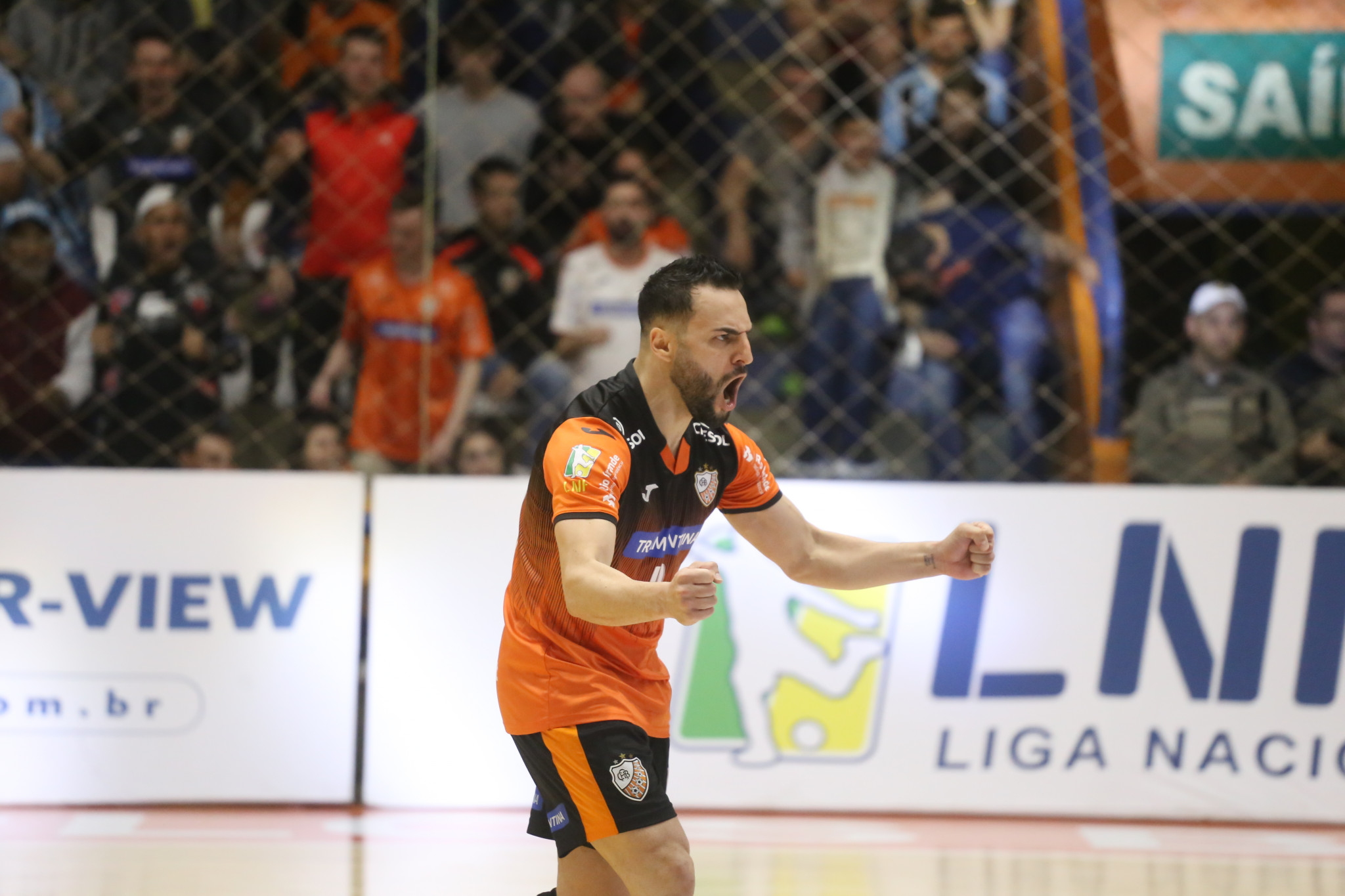 Murilo seguirá vestindo a camisa laranja em 2023